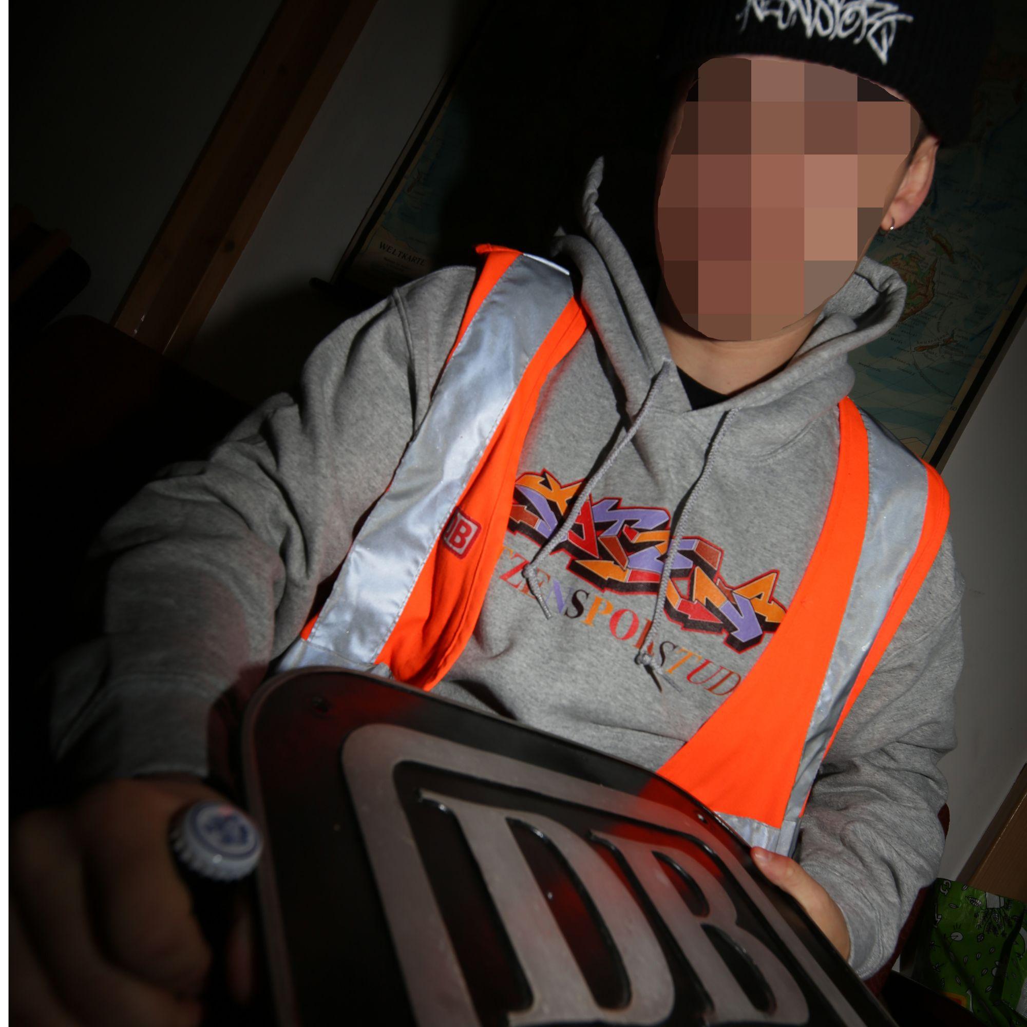 Kleidung für Atzen 🚨 Klamotten im Graffiti Style | Atzensportstudio